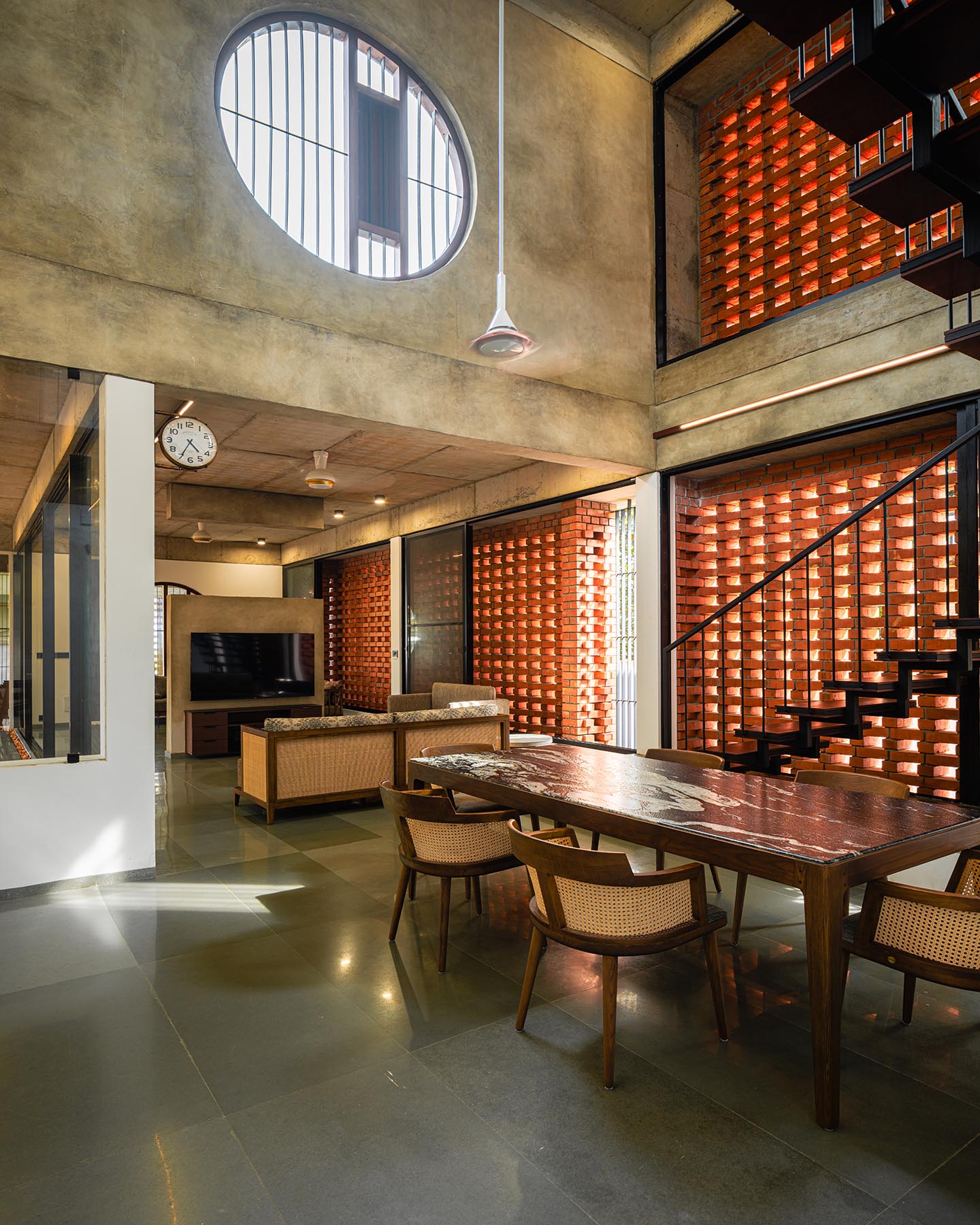 LIJO.RENY.architects