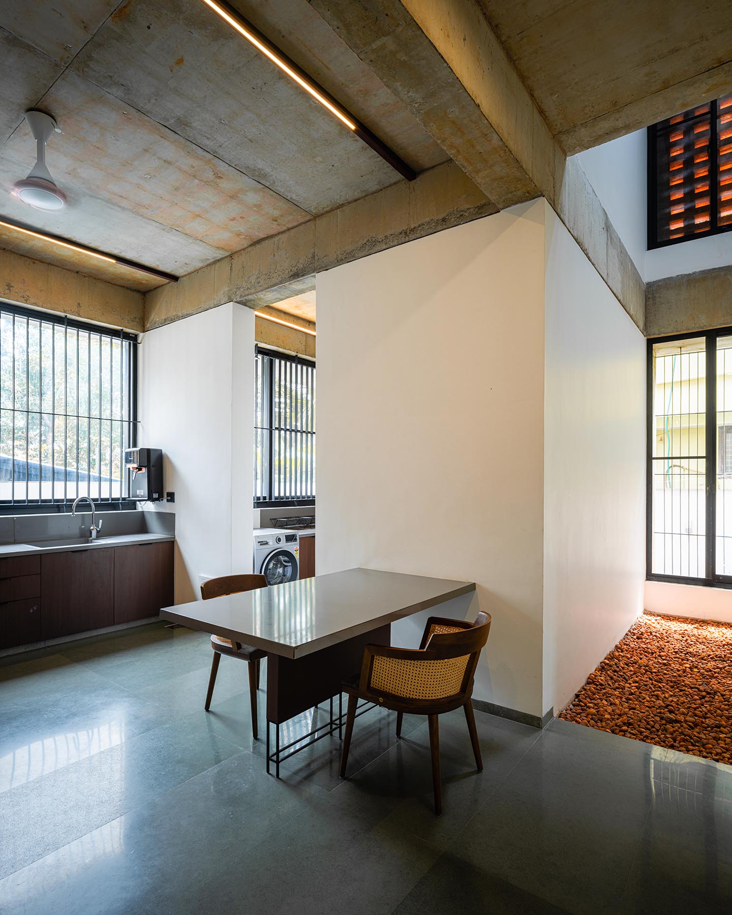 LIJO.RENY.architects